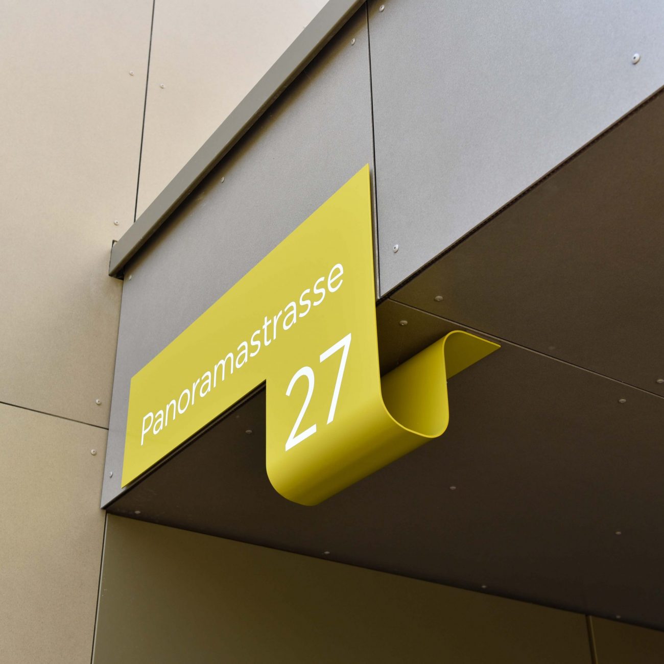 Signaletik: Individuelle Konzepte für Wegleitungen | neuzeichen AG